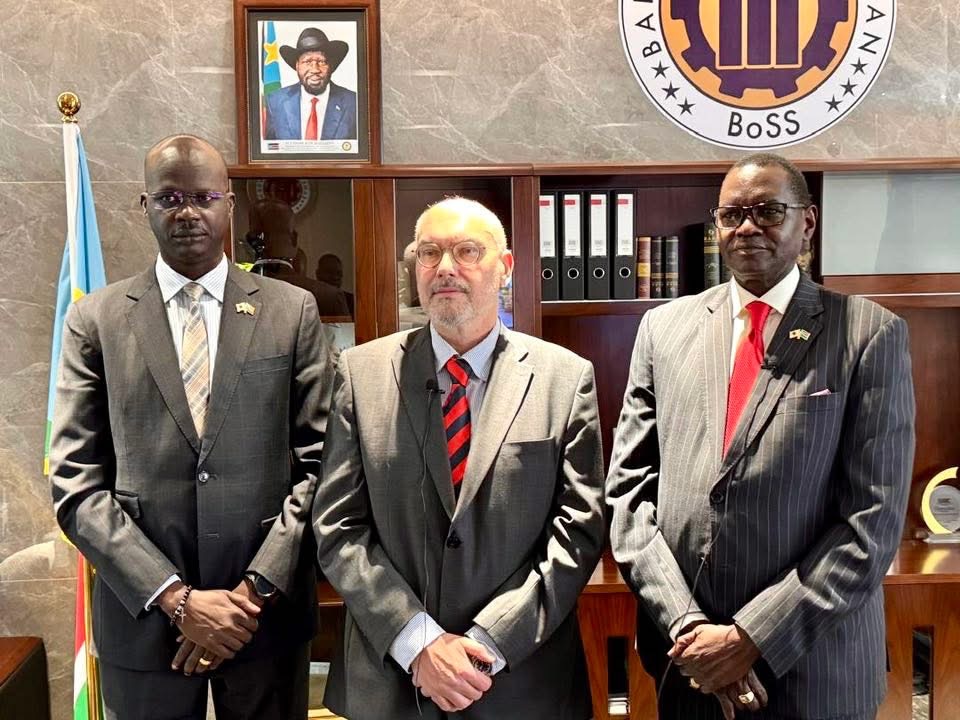 Central Bank and Türkiye Ambassador Discuss Cooperation in Banking ...